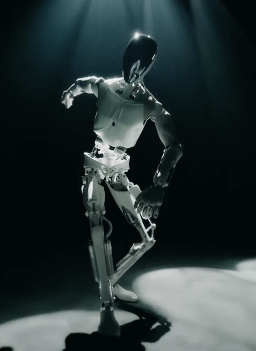 XPENG Iron | everyhumanoid.com